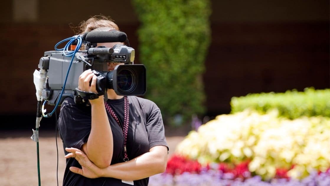 5 Simple Video Making Tips for Beginners | Video Basics