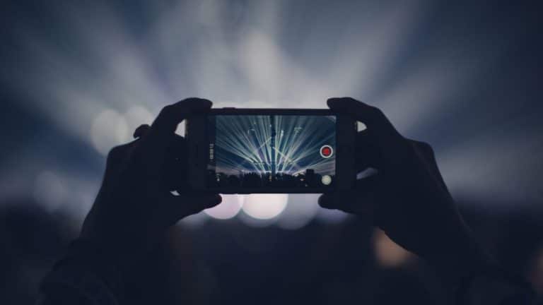 iPhone Filmmaking Guide to Getting Started the RIGHT WAY with 7 Tools